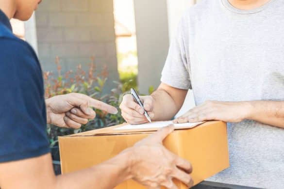 Qui est Aaron Nouchy, le fils aîné de Jenifer (et Maxime Nucci) ? - CN Blog